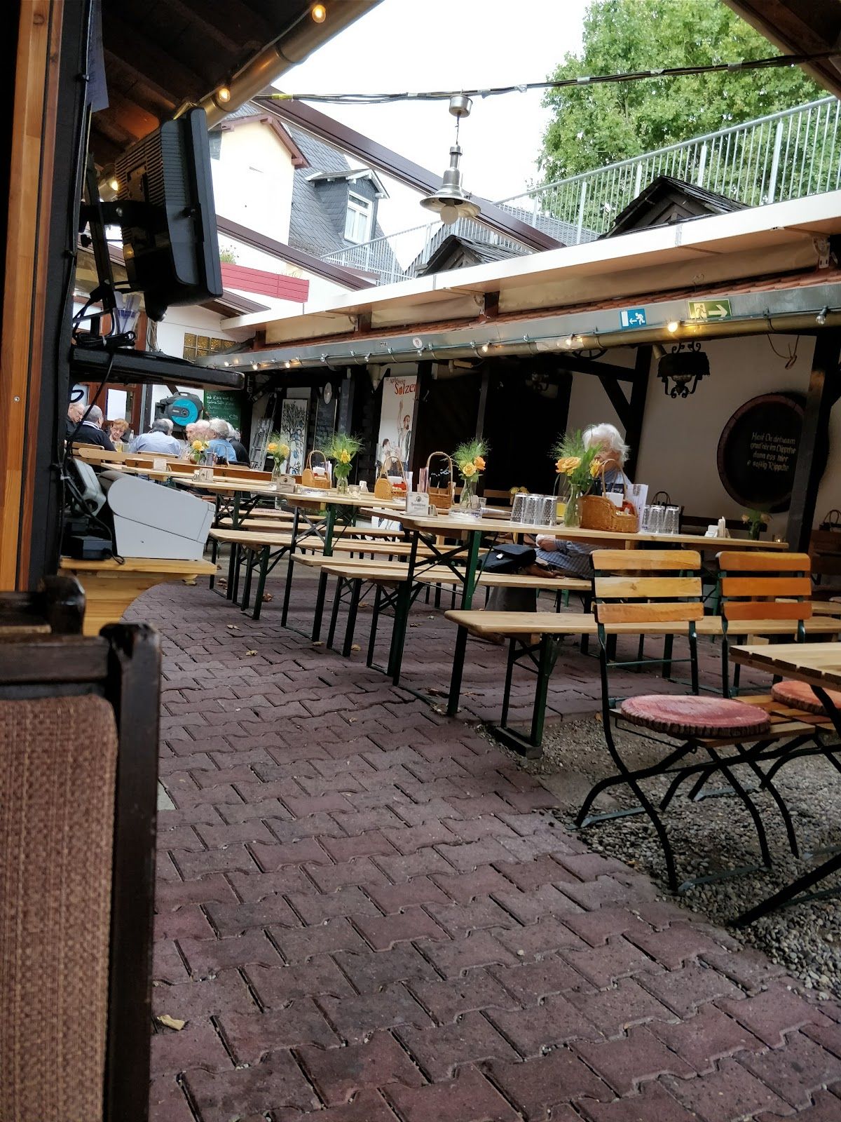Apfelwein Solzer - Berger Str. 260, 60385 Frankfurt am Main ...