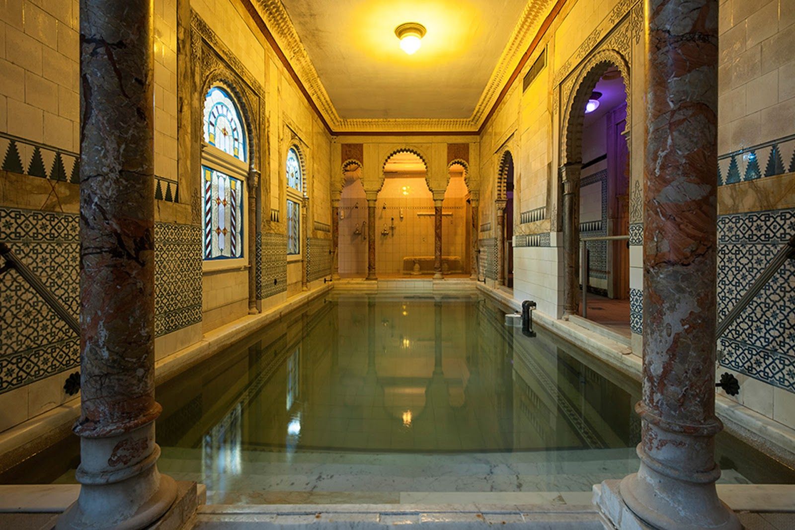 KAISERBRÜNDL Herrensauna - Weihburggasse 18-20, 1010 Wien, Autriche ...