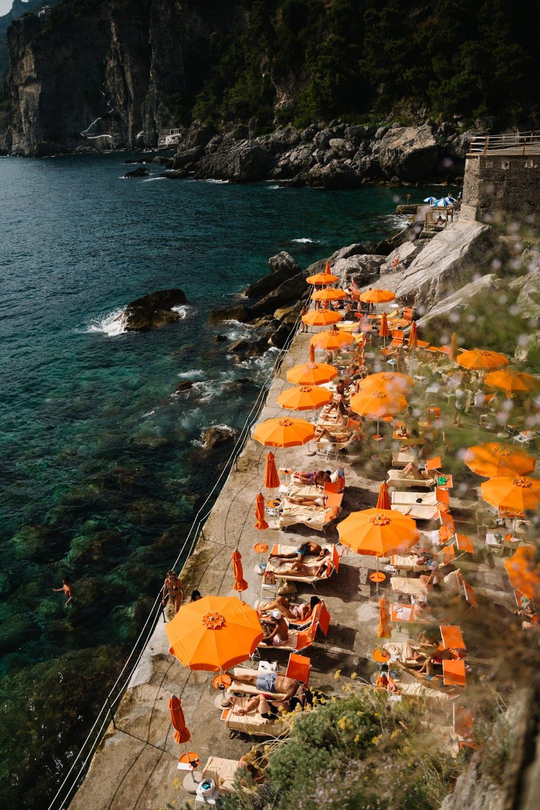 One Fire Beach Club - Via Gavitella, 1, 84010 Praiano SA, Italy - Travel M